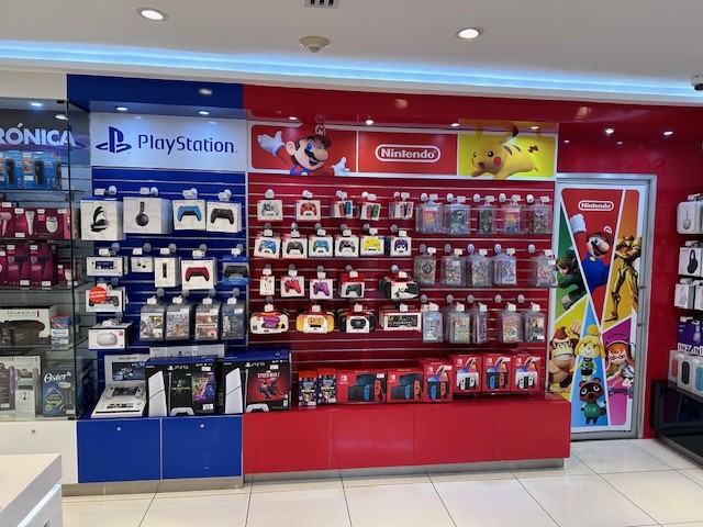 Backbone Deslumbra con Nuevos Displays en Todas las Tiendas Attenza ...